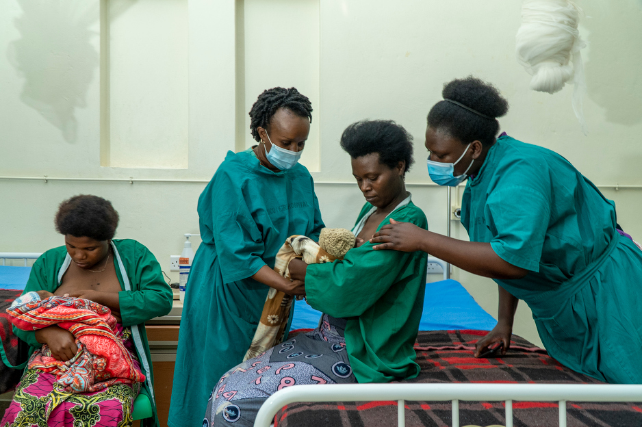 In Rwanda, Mother Gives Birth to Twins, Four Days Apart | Partners In ...
